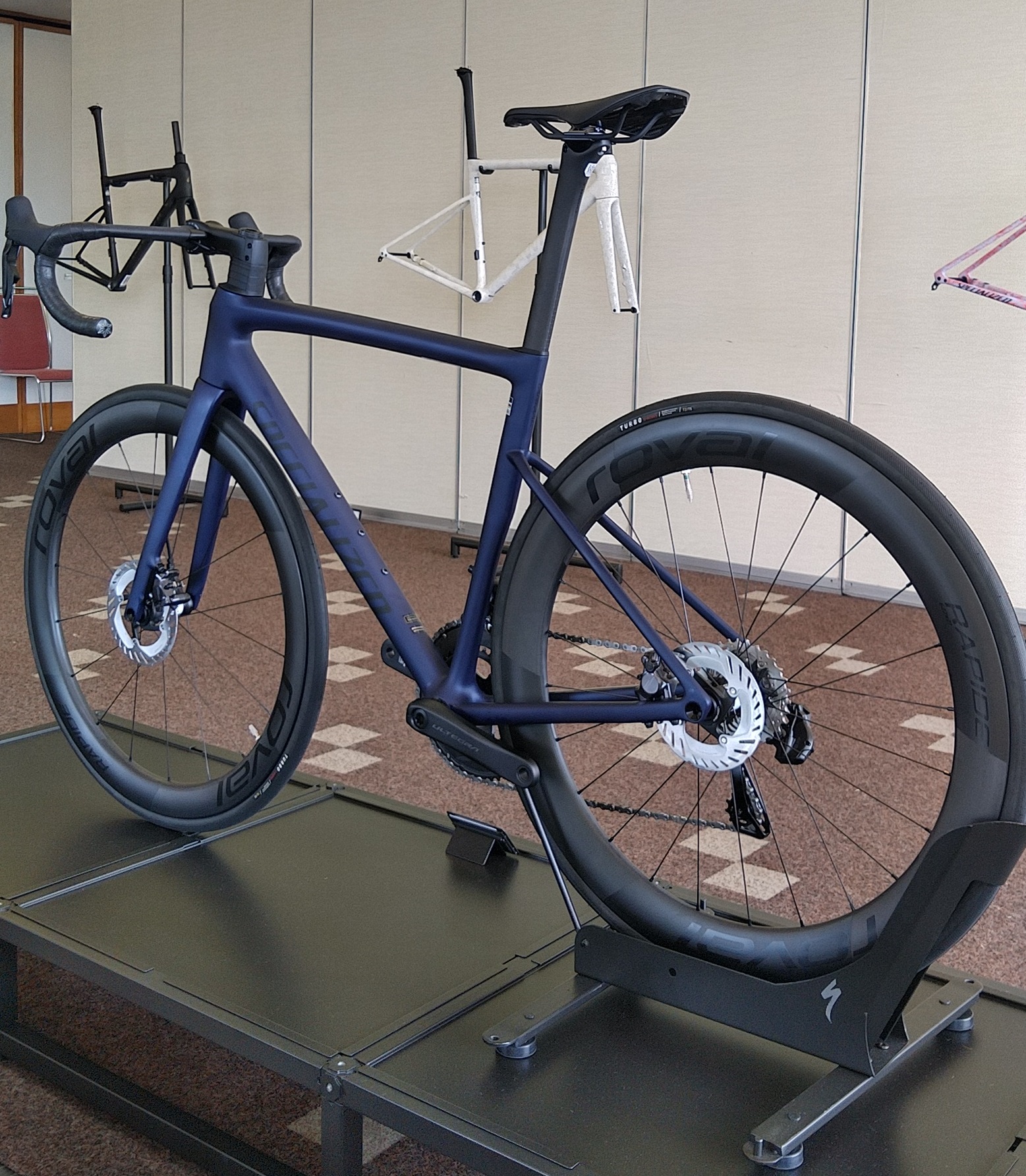 スペシャライズド TARMAC SL8がついに登場 – サイクルショップフィールド社